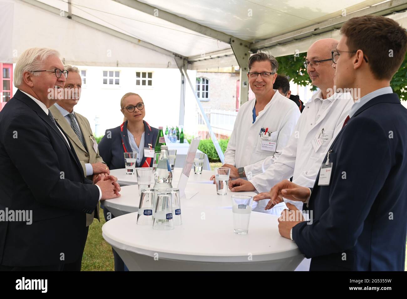 Prinz oskar von preußen -Fotos und -Bildmaterial in hoher Auflösung – Alamy