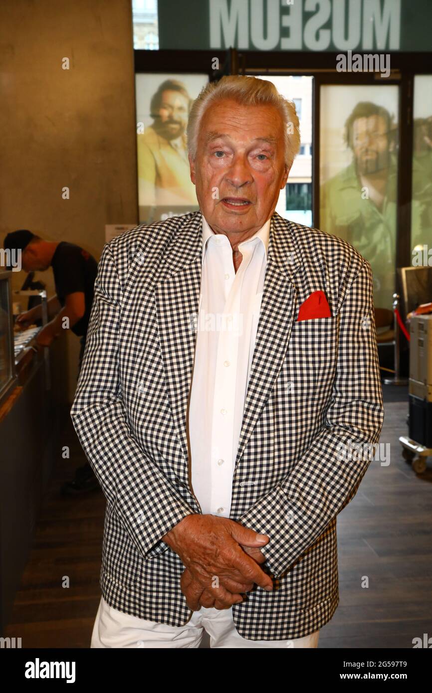 Rainer Brandt beim Voreröffnung vom Bud Spencer-Museum im Palazzo ...