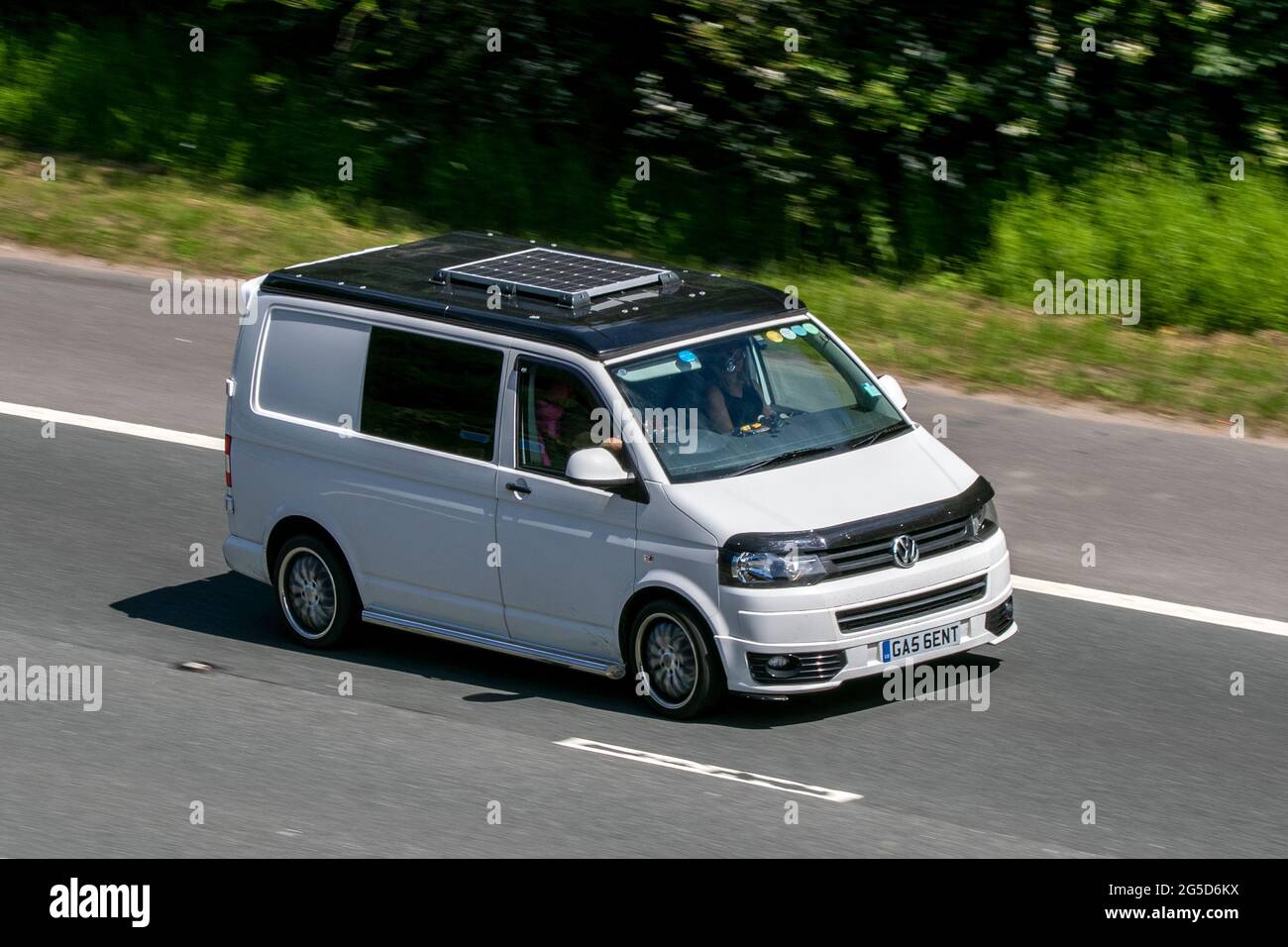 Vw volkswagen transporter t28 84 tdi swb -Fotos und -Bildmaterial in ...
