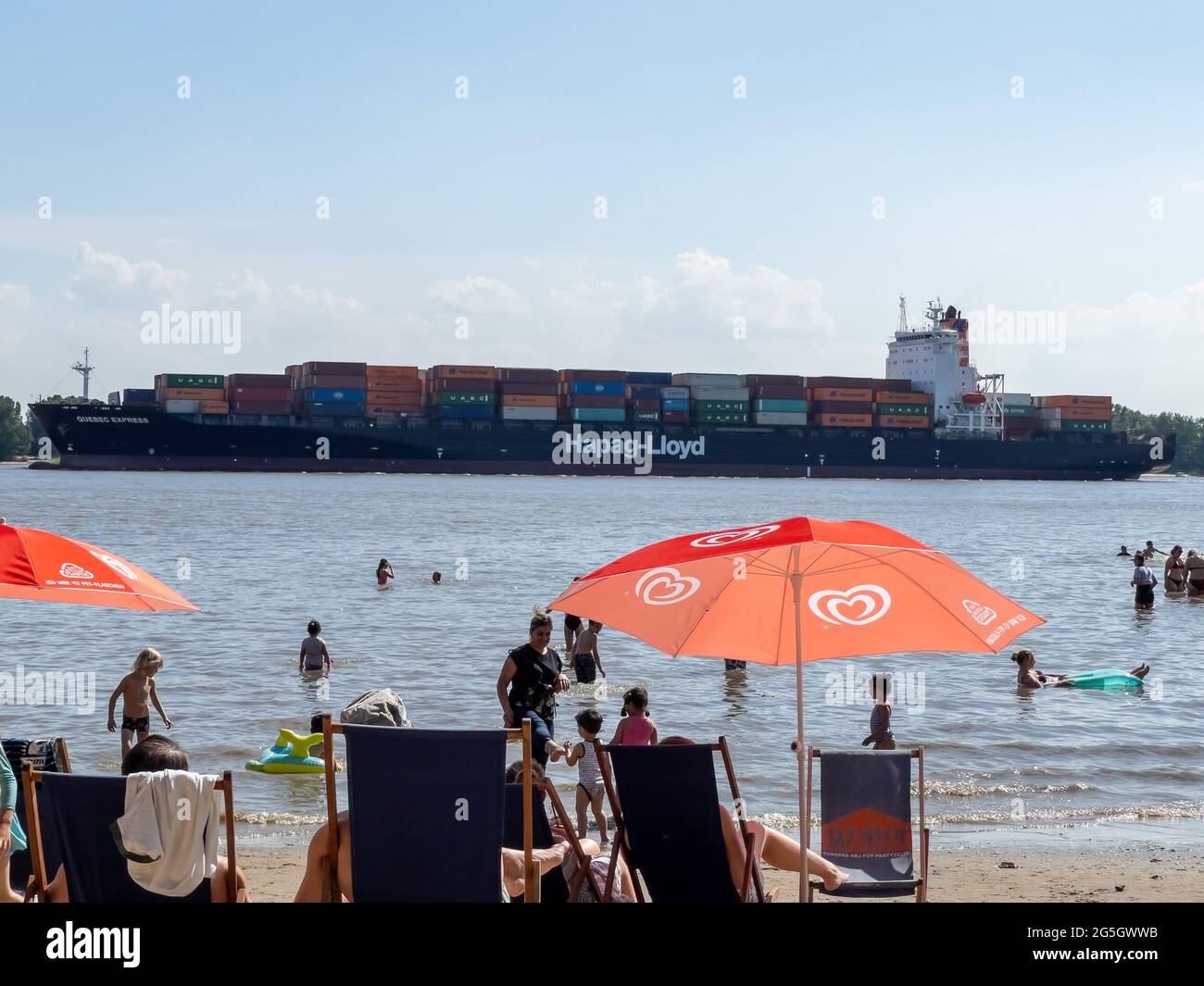 Strandbad wedel -Fotos und -Bildmaterial in hoher Auflösung – Alamy