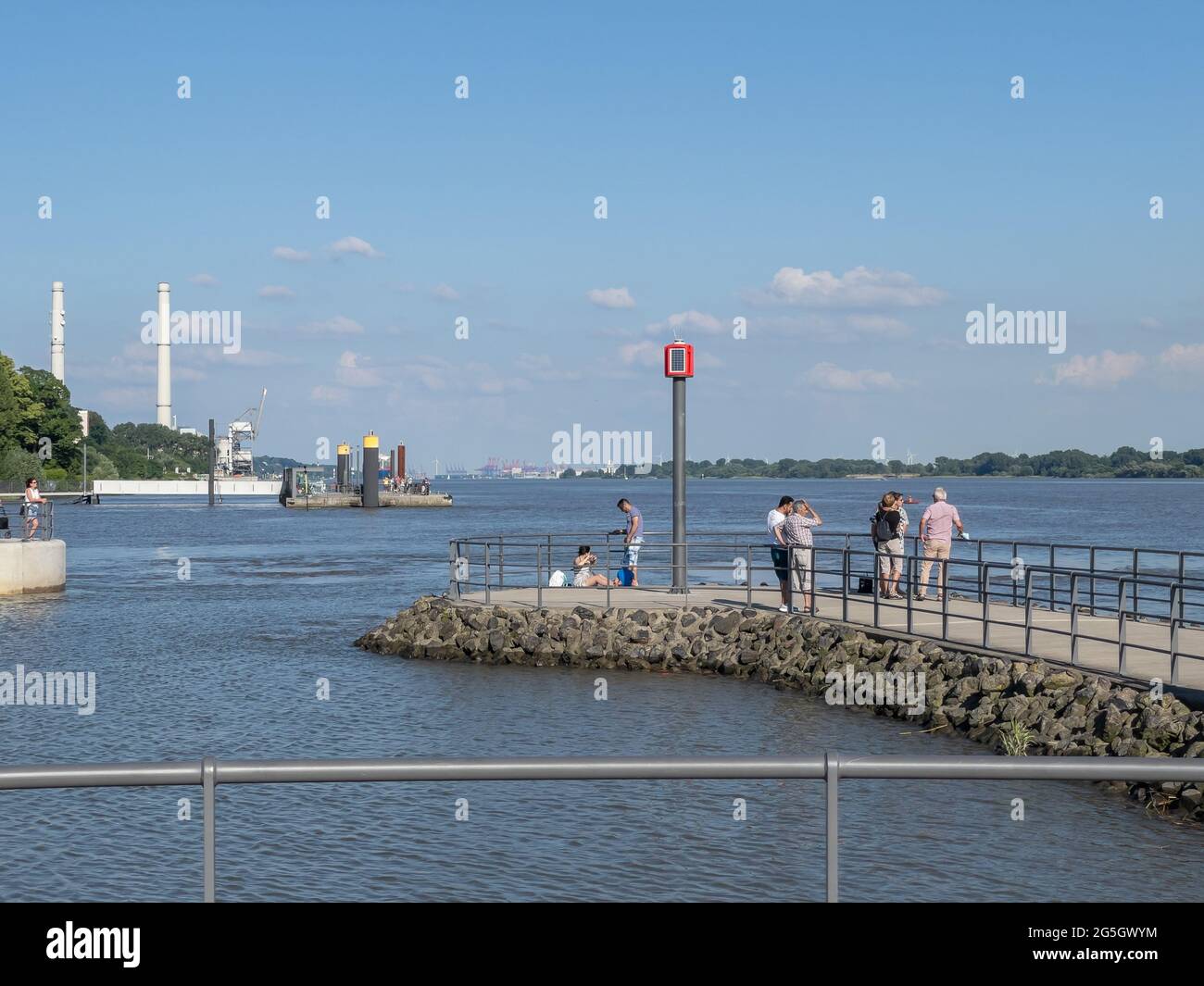 Strandbad wedel -Fotos und -Bildmaterial in hoher Auflösung – Alamy
