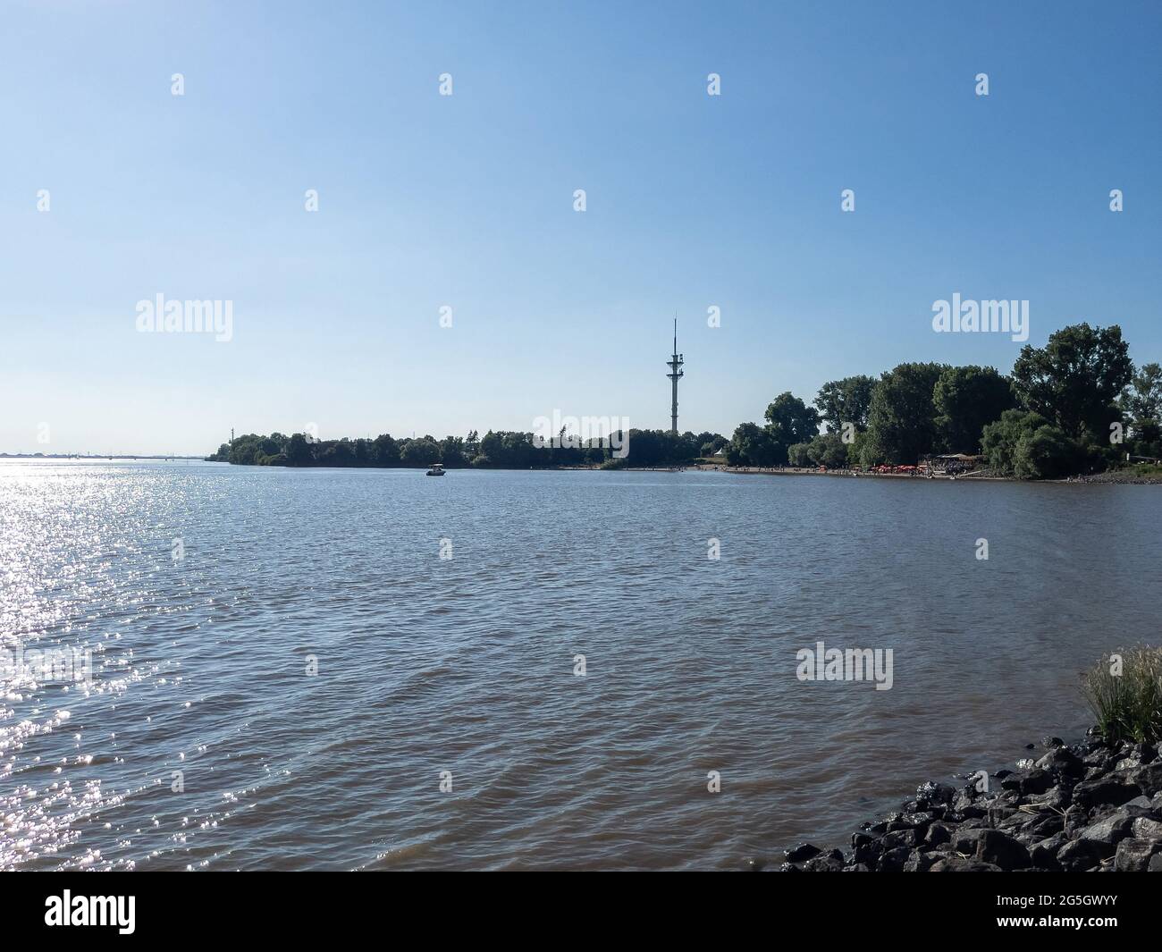 Strandbad wedel -Fotos und -Bildmaterial in hoher Auflösung – Alamy
