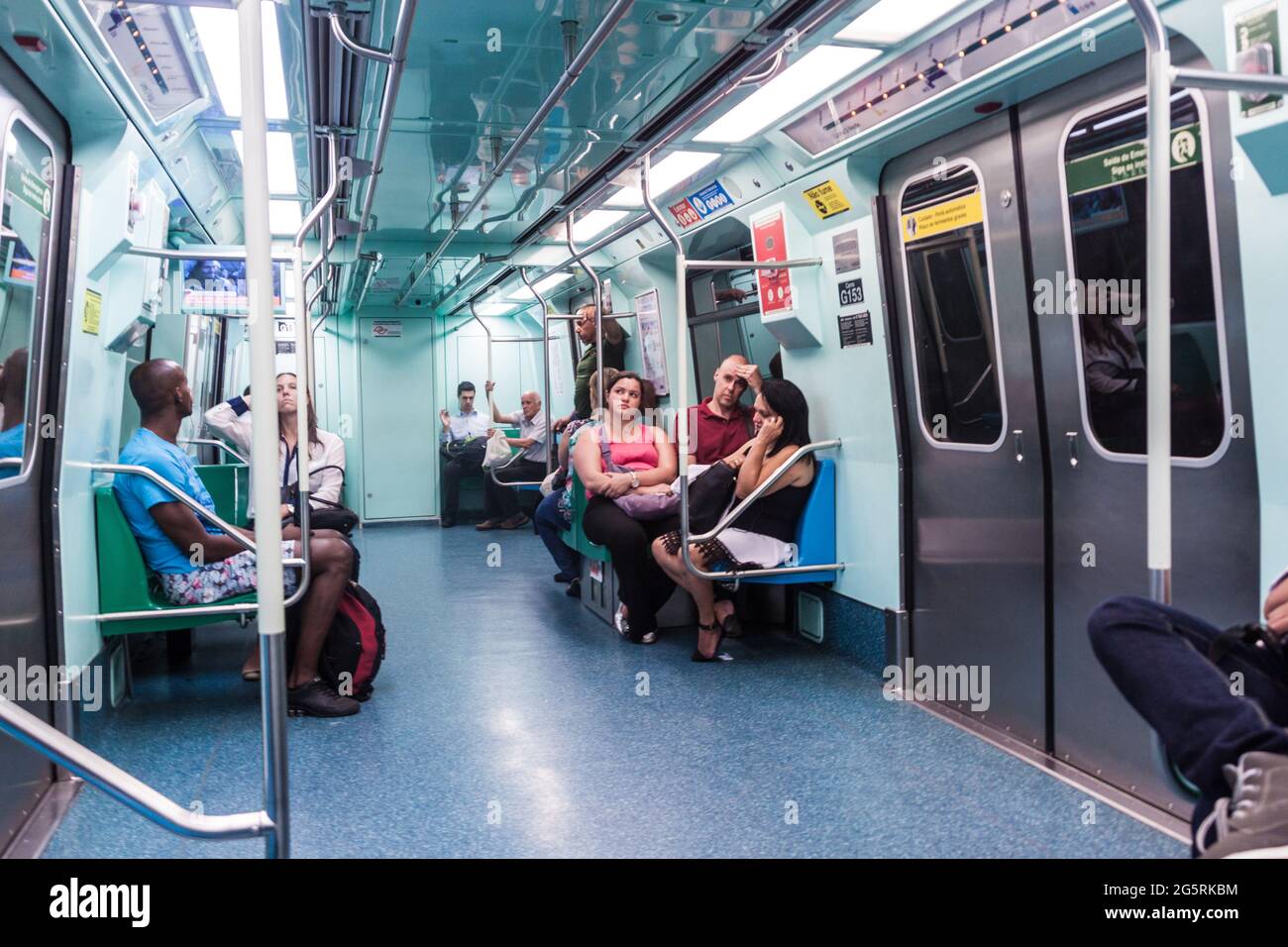 U bahnstation sao paulo -Fotos und -Bildmaterial in hoher Auflösung – Alamy