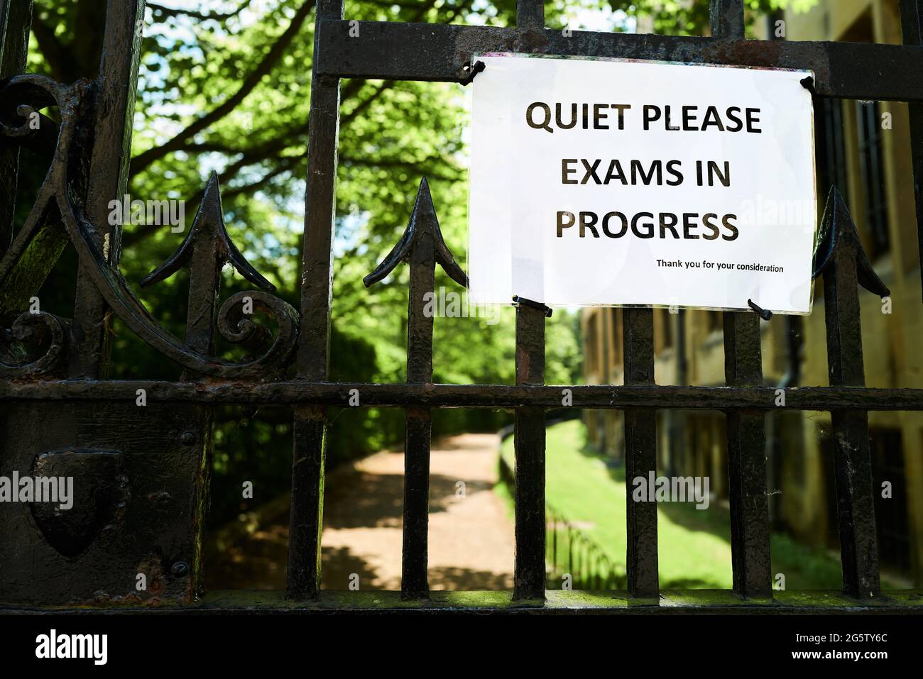Ruhig bitte -Fotos und -Bildmaterial in hoher Auflösung – Alamy