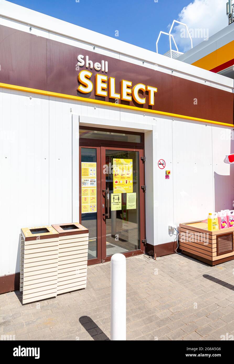 Shell oil advertisement -Fotos und -Bildmaterial in hoher Auflösung – Alamy