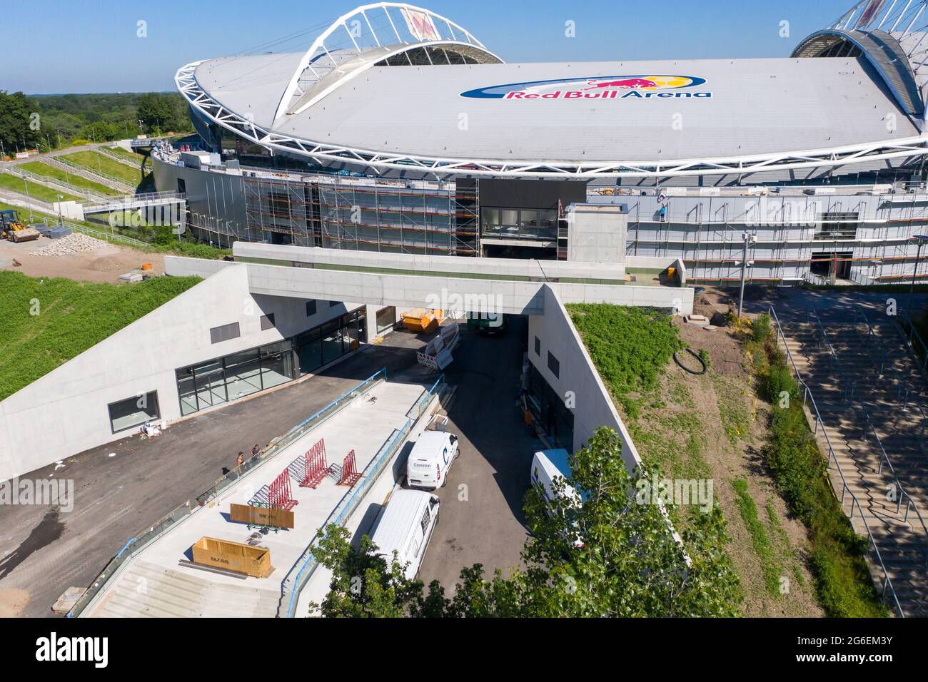 14. Juni 2021, Sachsen, Leipzig: Fußball: Bundesliga, RB Leipzig. Ein ...