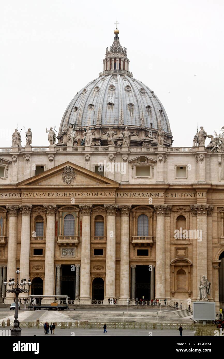 Schöne st peters basilika Stockfotos und -bilder Kaufen - Alamy