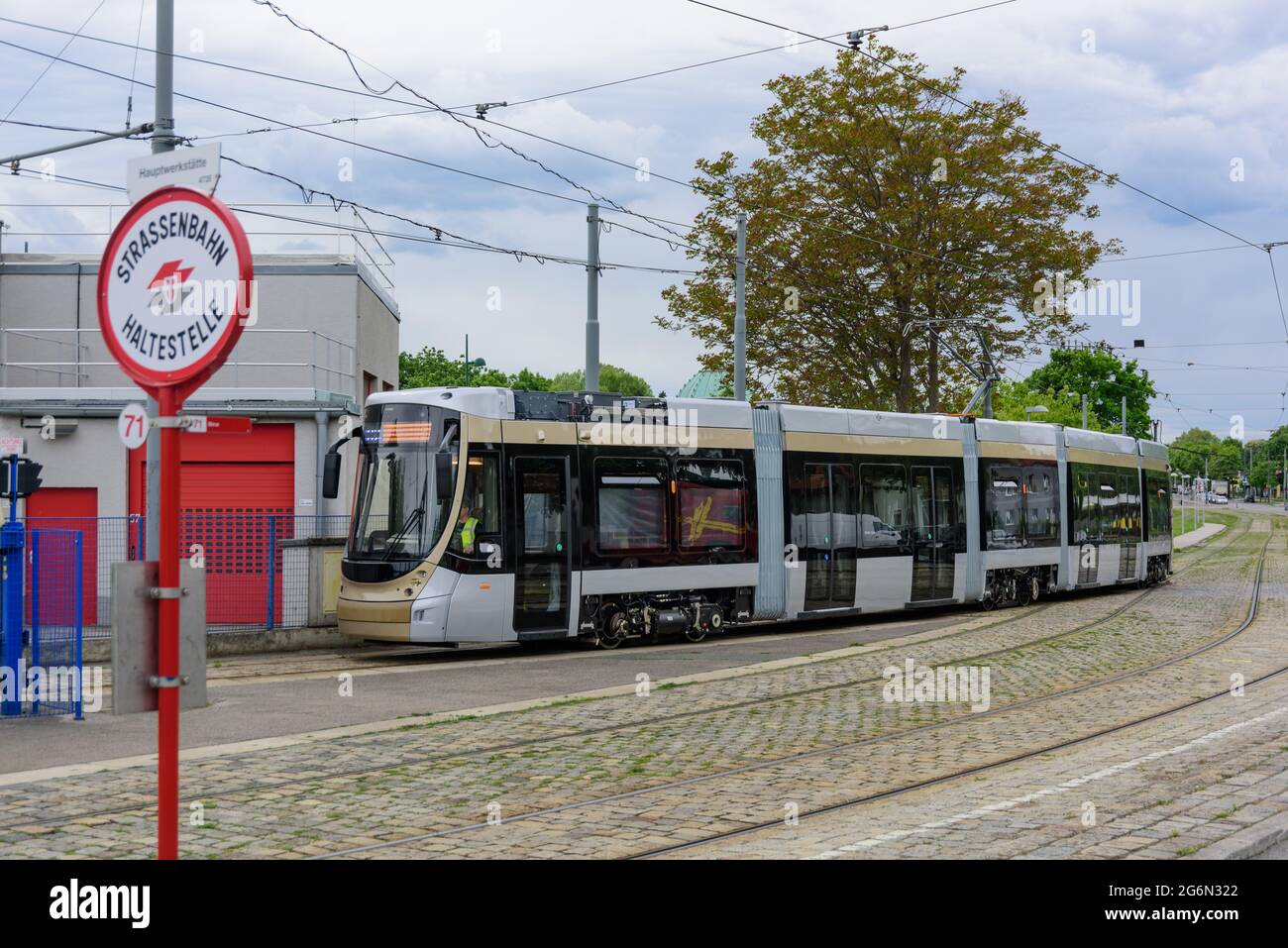 Wien, Hauptwerkstätte der Wiener Linien, Alstom Flexity Brüssel // Wien ...