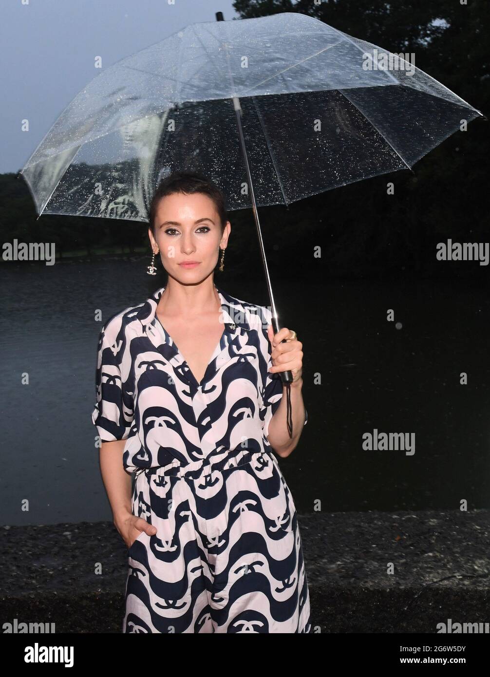 München, Deutschland. Juli 2021. Die Schauspielerin Peri Baumeister ...