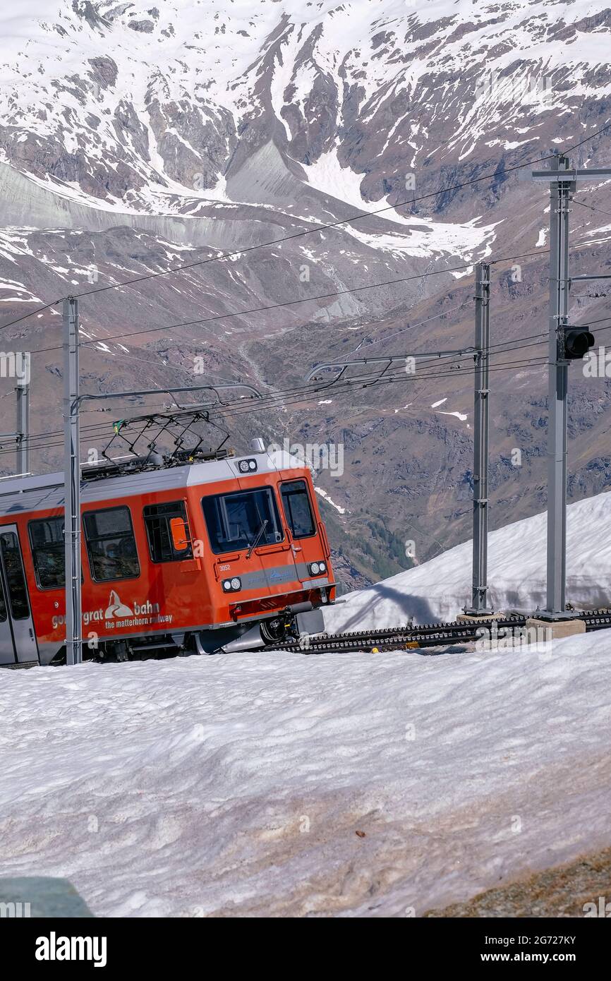 Zermatt bahn -Fotos und -Bildmaterial in hoher Auflösung – Alamy