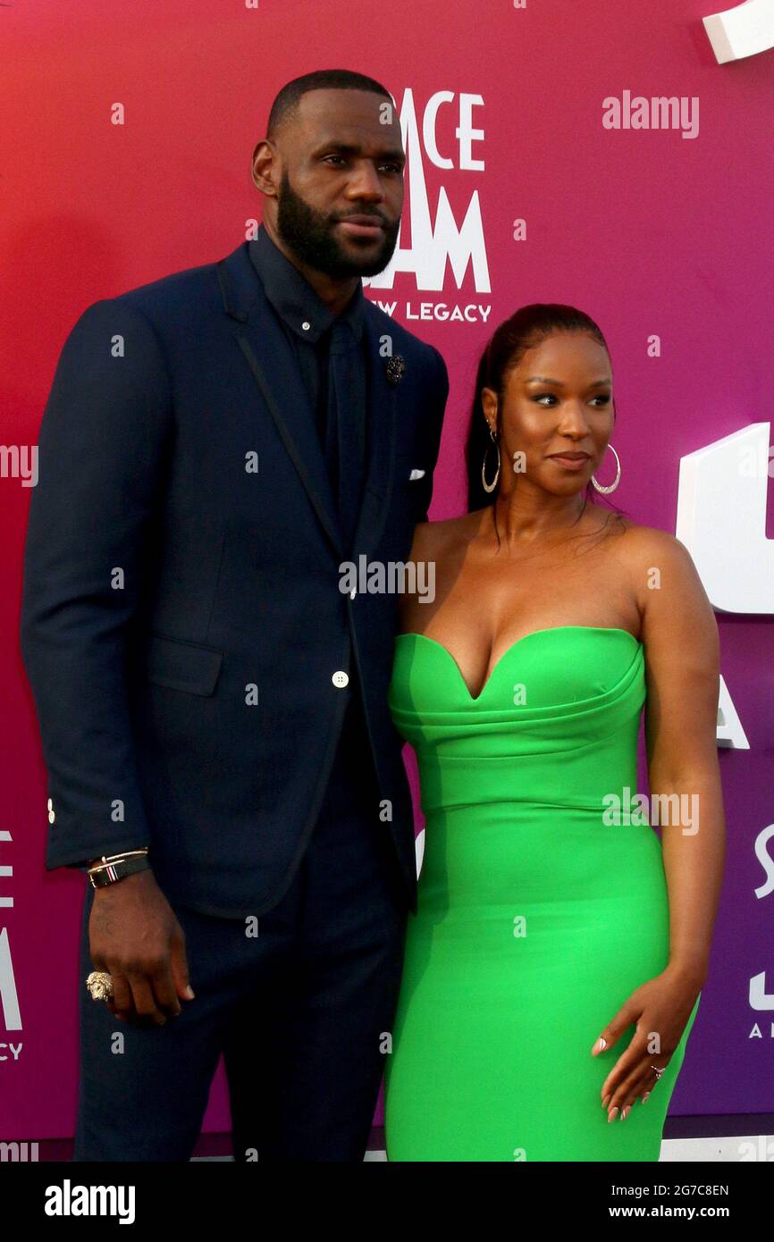 12. Juli 2021, Los Angeles, CA, USA: LOS ANGELES - 12. JULI: LeBron ...