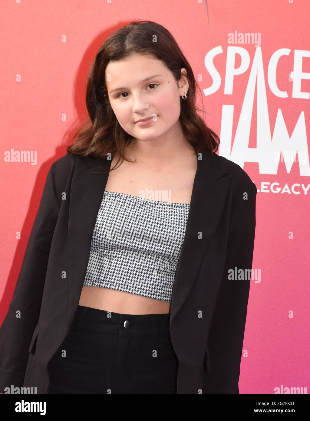 Hayley leblanc -Fotos und -Bildmaterial in hoher Auflösung – Alamy