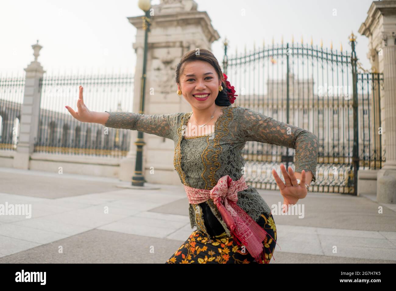 Balinesische Dame Stockfotos und -bilder Kaufen - Alamy