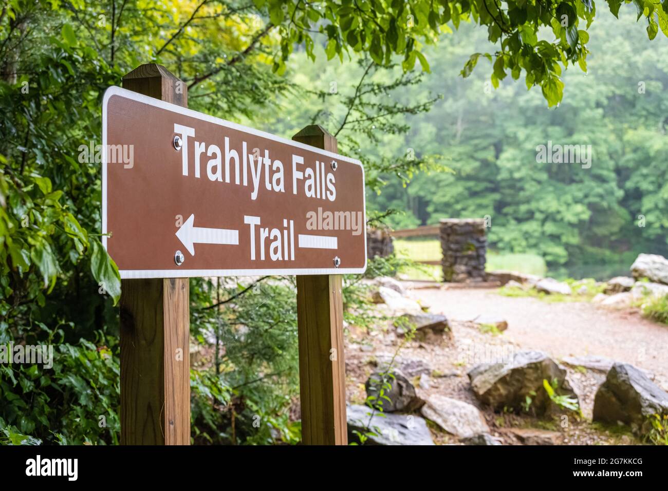 Trahlyta falls trail -Fotos und -Bildmaterial in hoher Auflösung – Alamy