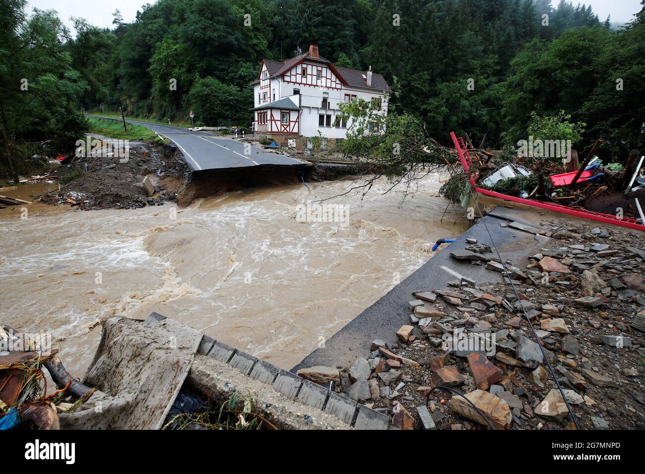 Flut hochwasser ahr -Fotos und -Bildmaterial in hoher Auflösung - Seite 2 - Alamy