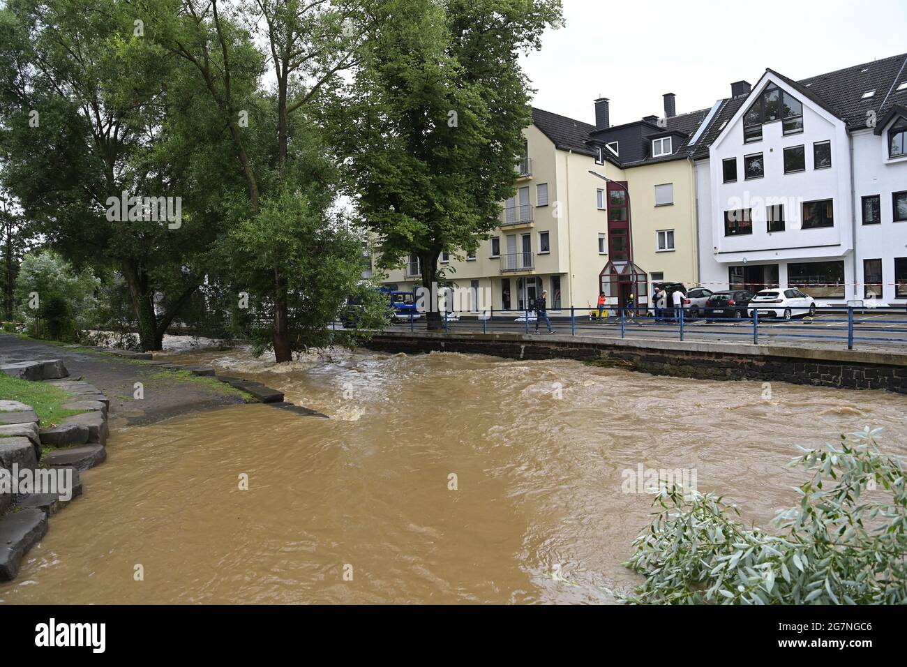 Monreal hochwasser 2021 -Fotos und -Bildmaterial in hoher Auflösung – Alamy