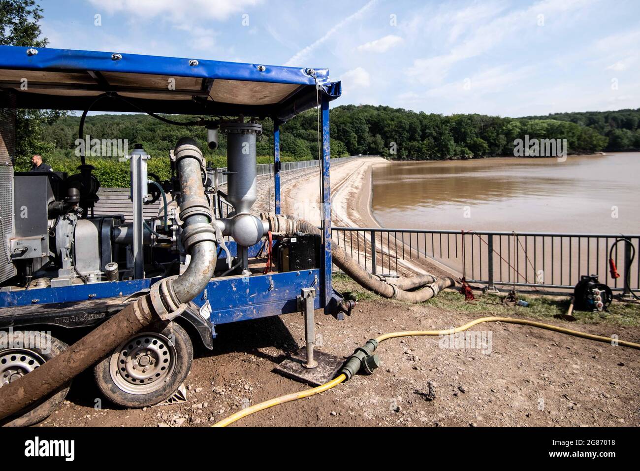 Hochwasser steinbach -Fotos und -Bildmaterial in hoher Auflösung – Alamy