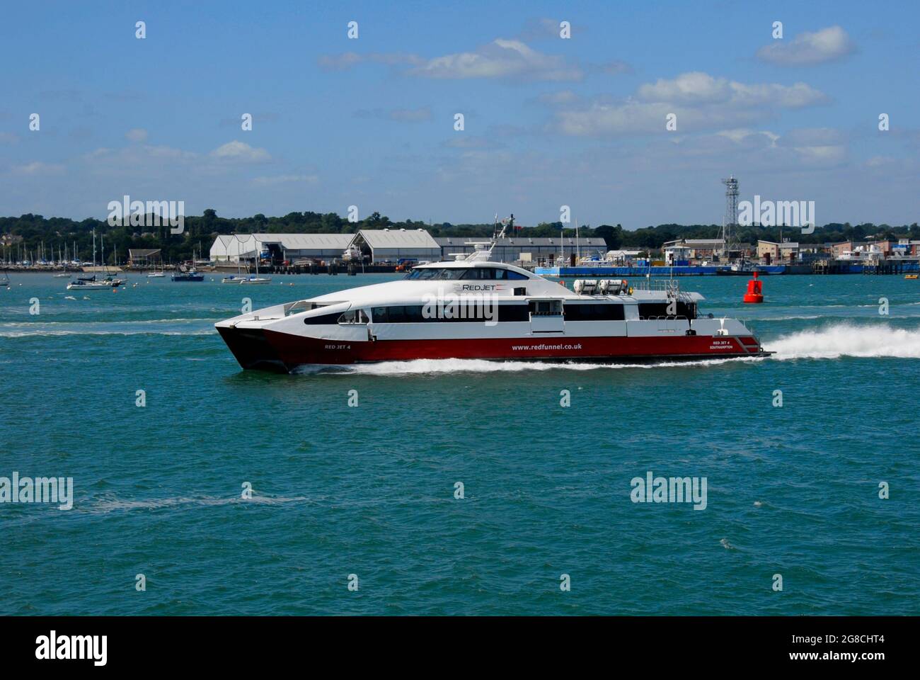 Redjet katamaran -Fotos und -Bildmaterial in hoher Auflösung – Alamy