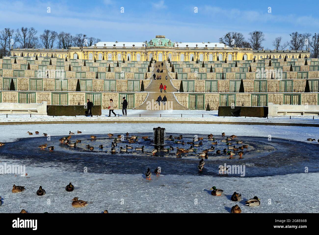 Potsdam and sanssouci winter -Fotos und -Bildmaterial in hoher ...