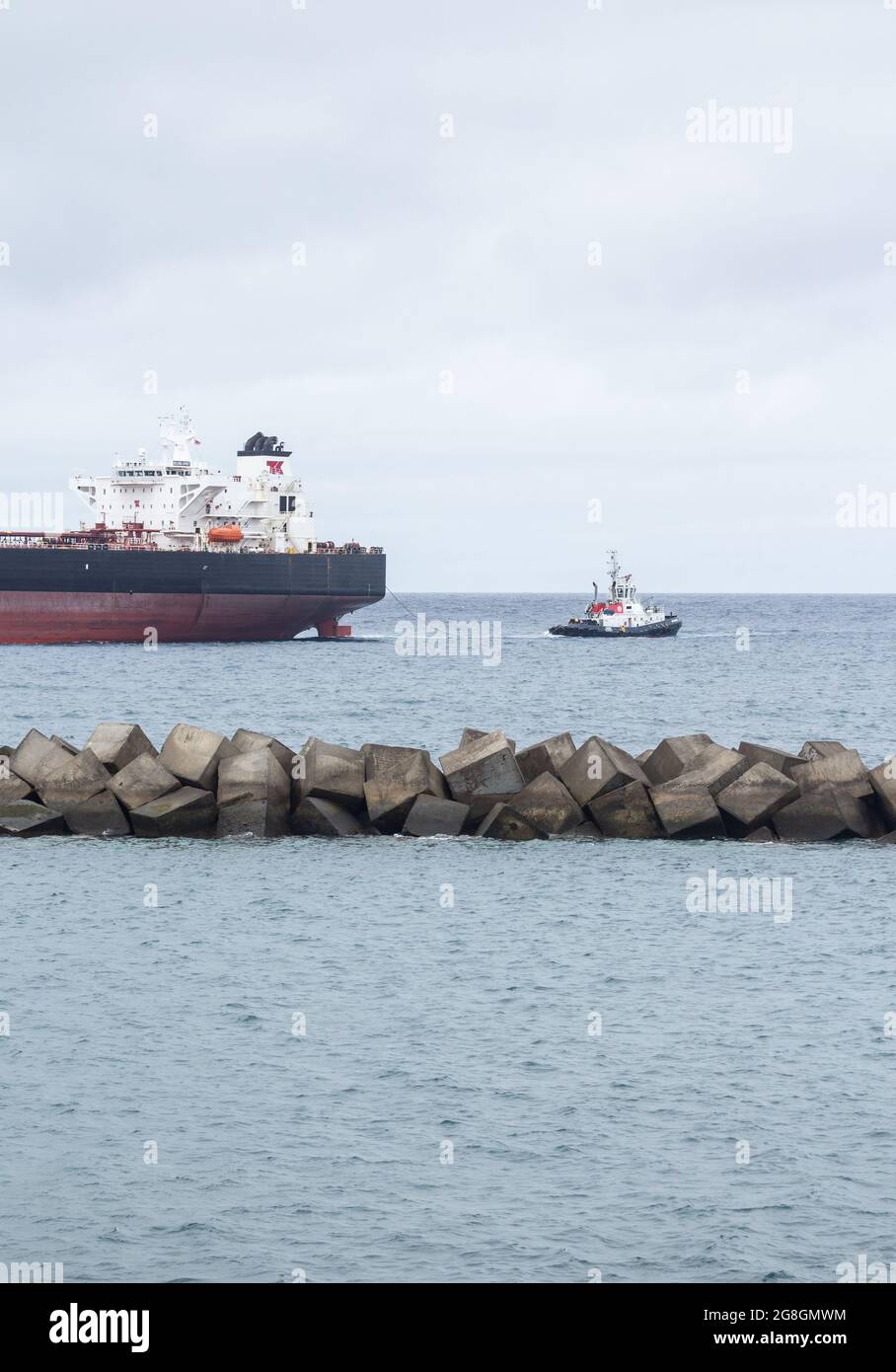 Ship oil tanker -Fotos und -Bildmaterial in hoher Auflösung – Alamy