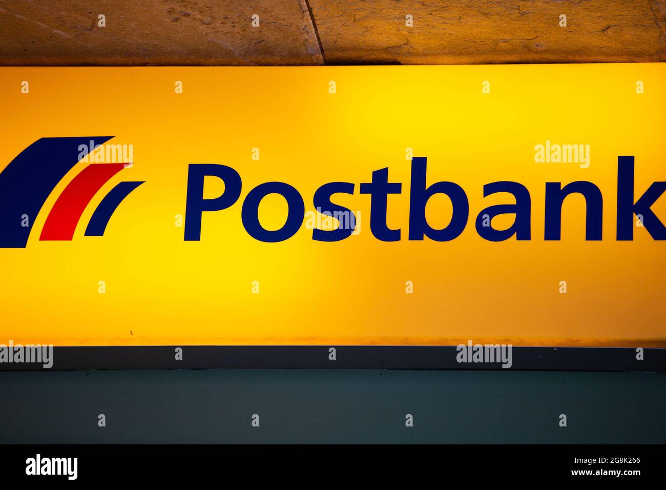 Postbank logo -Fotos und -Bildmaterial in hoher Auflösung – Alamy