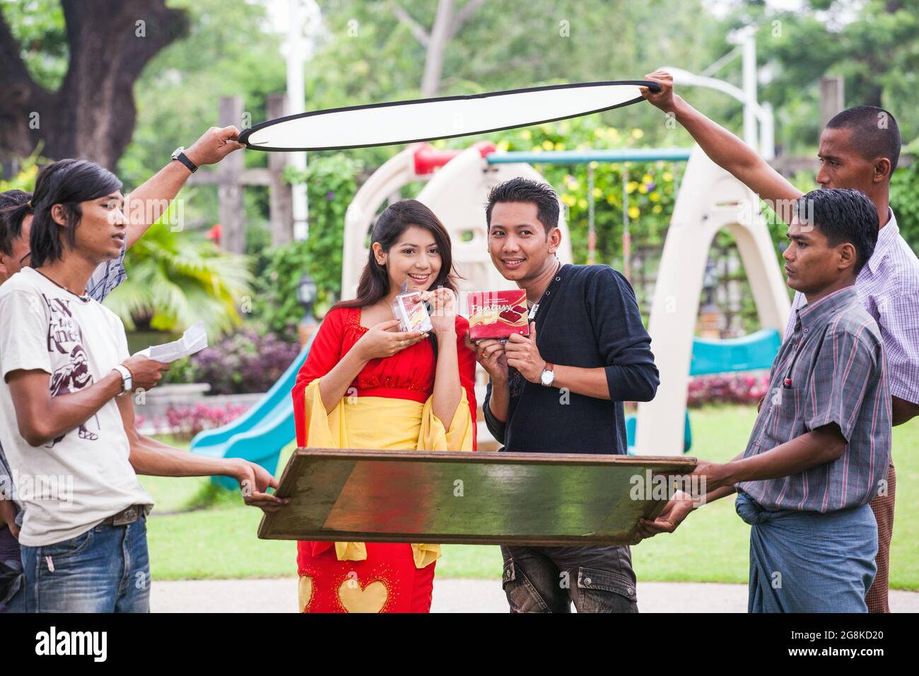 Reflektoren und beleuchtung -Fotos und -Bildmaterial in hoher Auflösung – Alamy