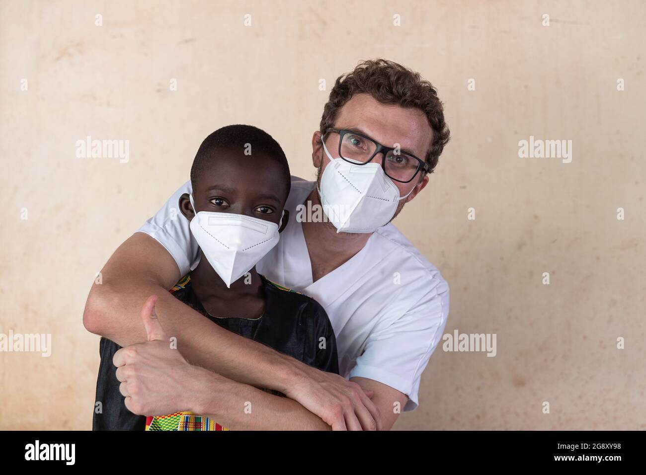 Kinder ermutigen -Fotos und -Bildmaterial in hoher Auflösung – Alamy