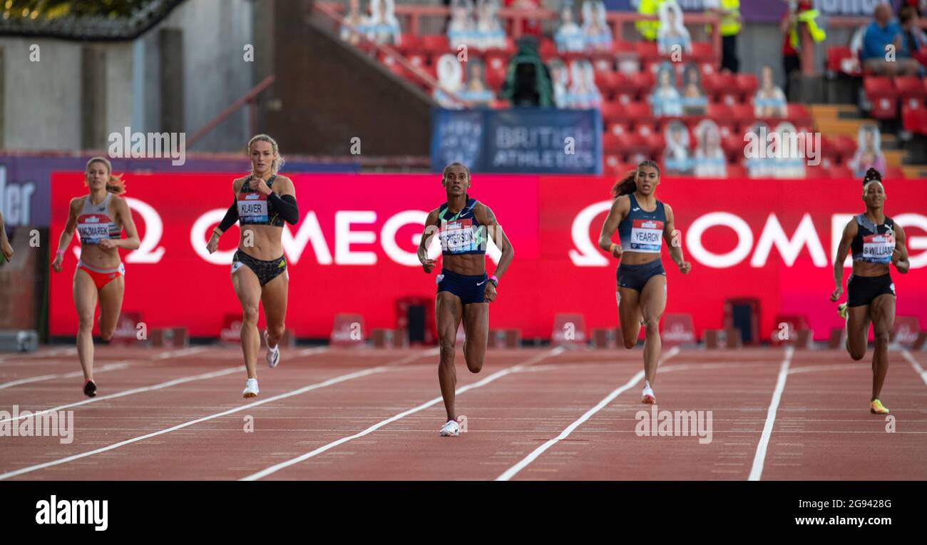 GATESHEAD, ENGLAND - JULI 13: Natalia Kaczmarek (POL) Lieke Klaver (NED ...
