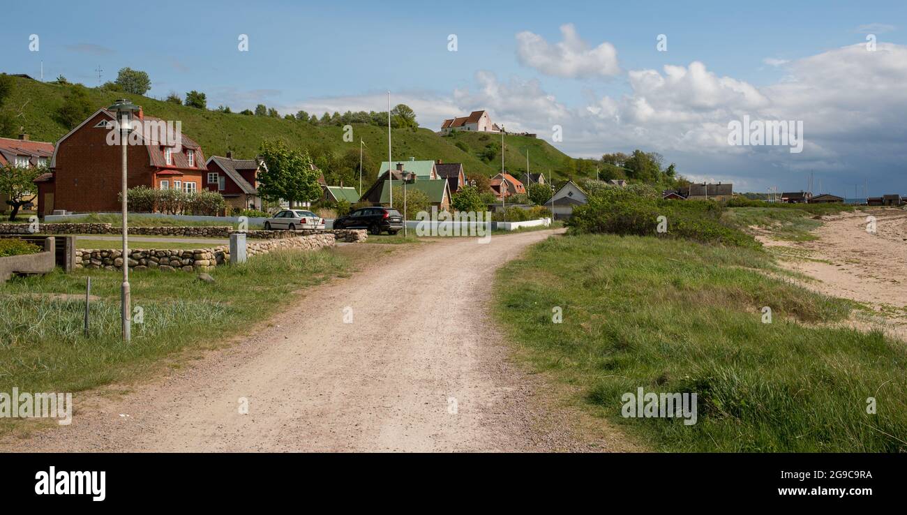 Häuser auf der Insel Ven in Schweden mit Straße und Häusern ...