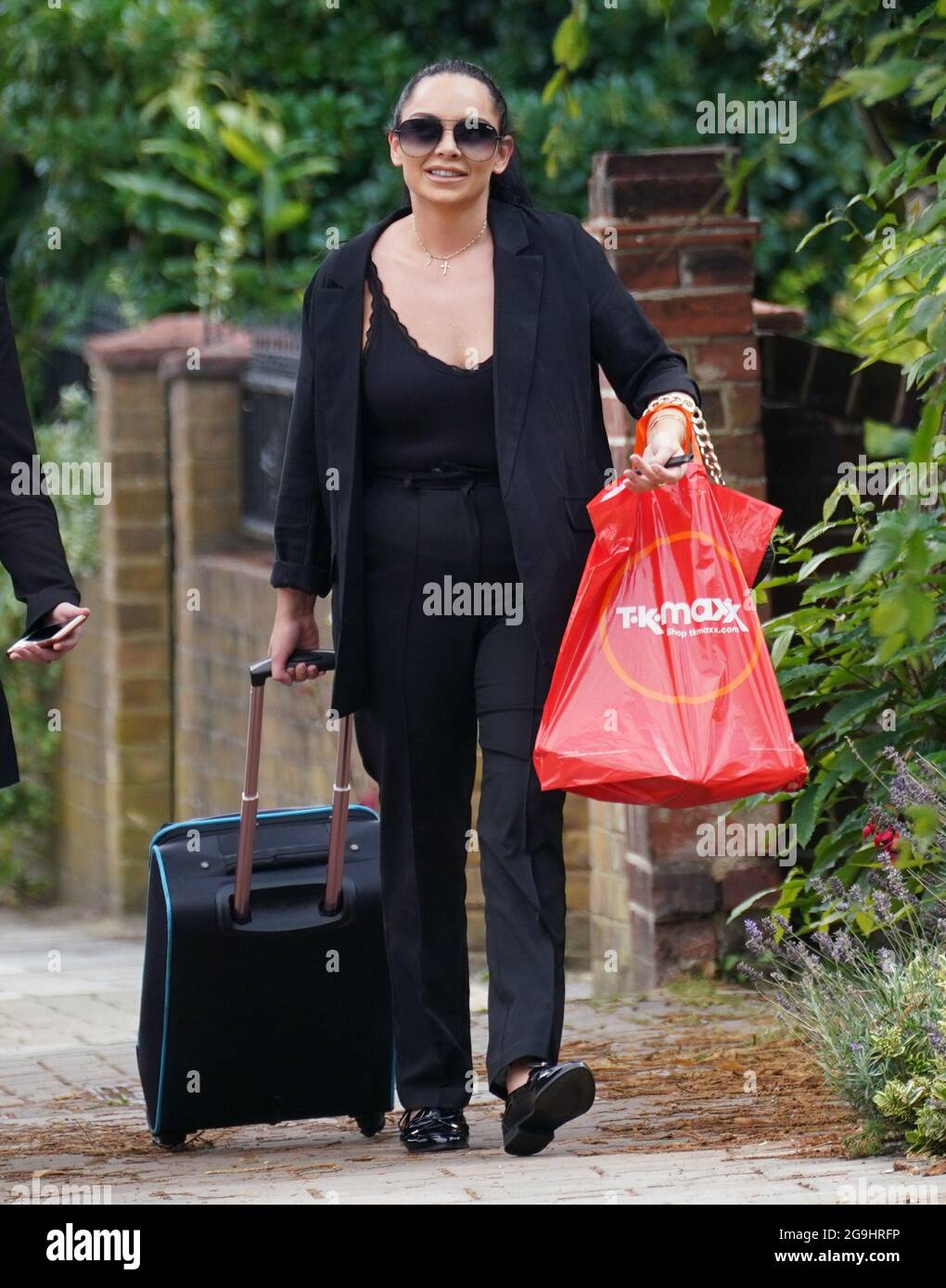 Tara Hanlon, 30, kommt am Isleworth Crown Court im Westen Londons an ...