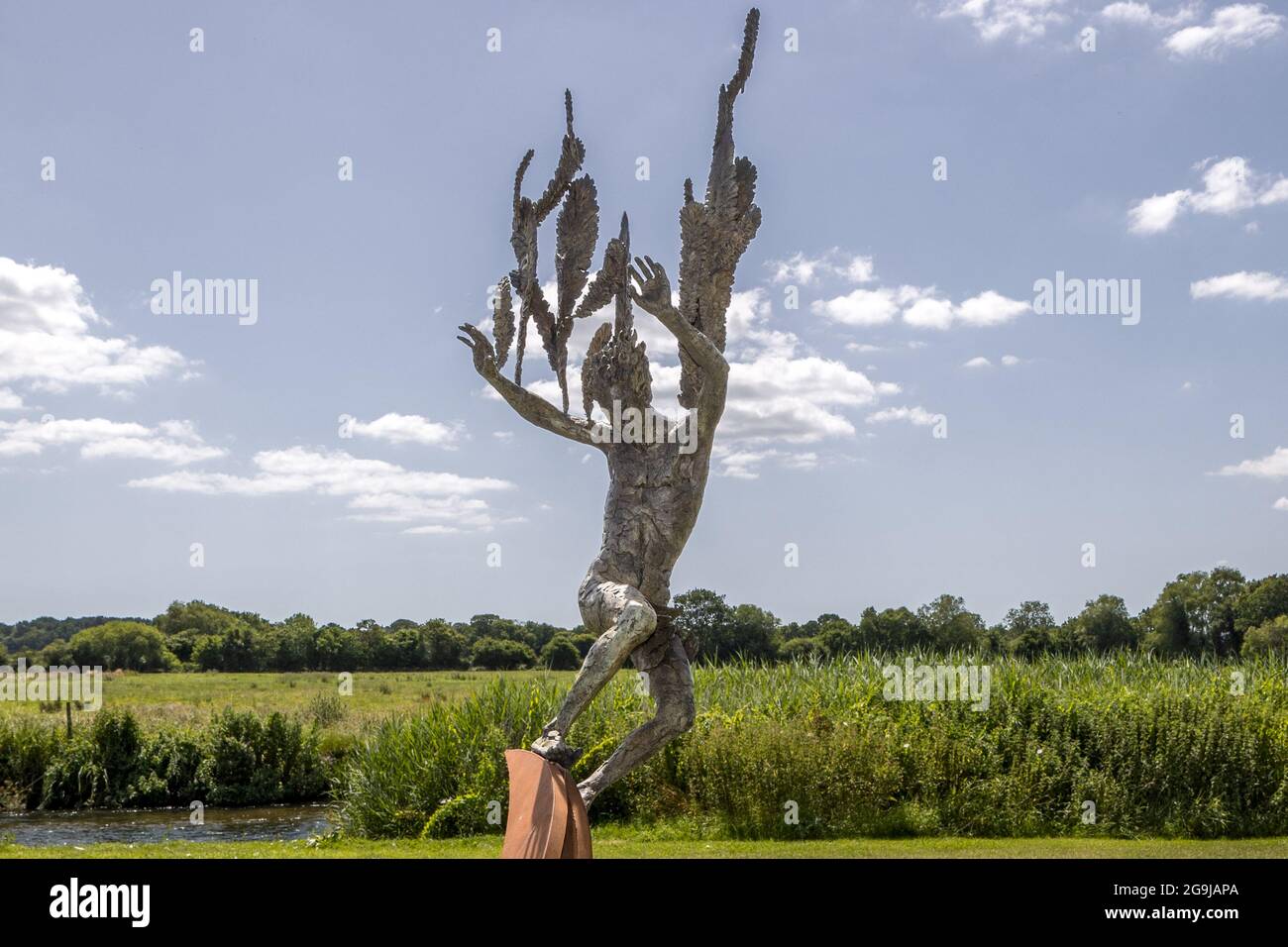 Statue of icarus -Fotos und -Bildmaterial in hoher Auflösung – Alamy