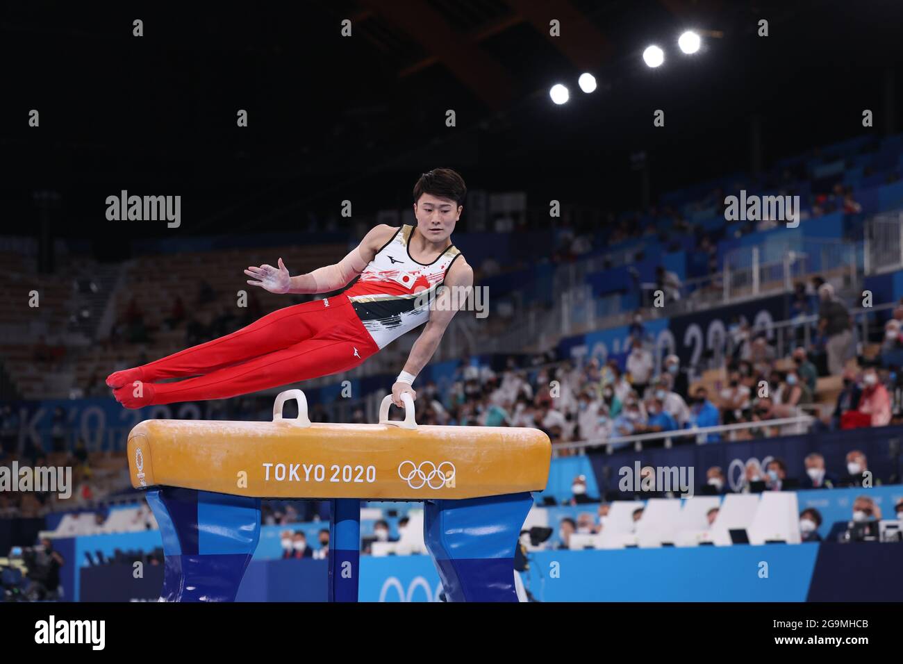 Der japanische Takeru Kitazono tritt im Paukenpferd beim Finale der ...