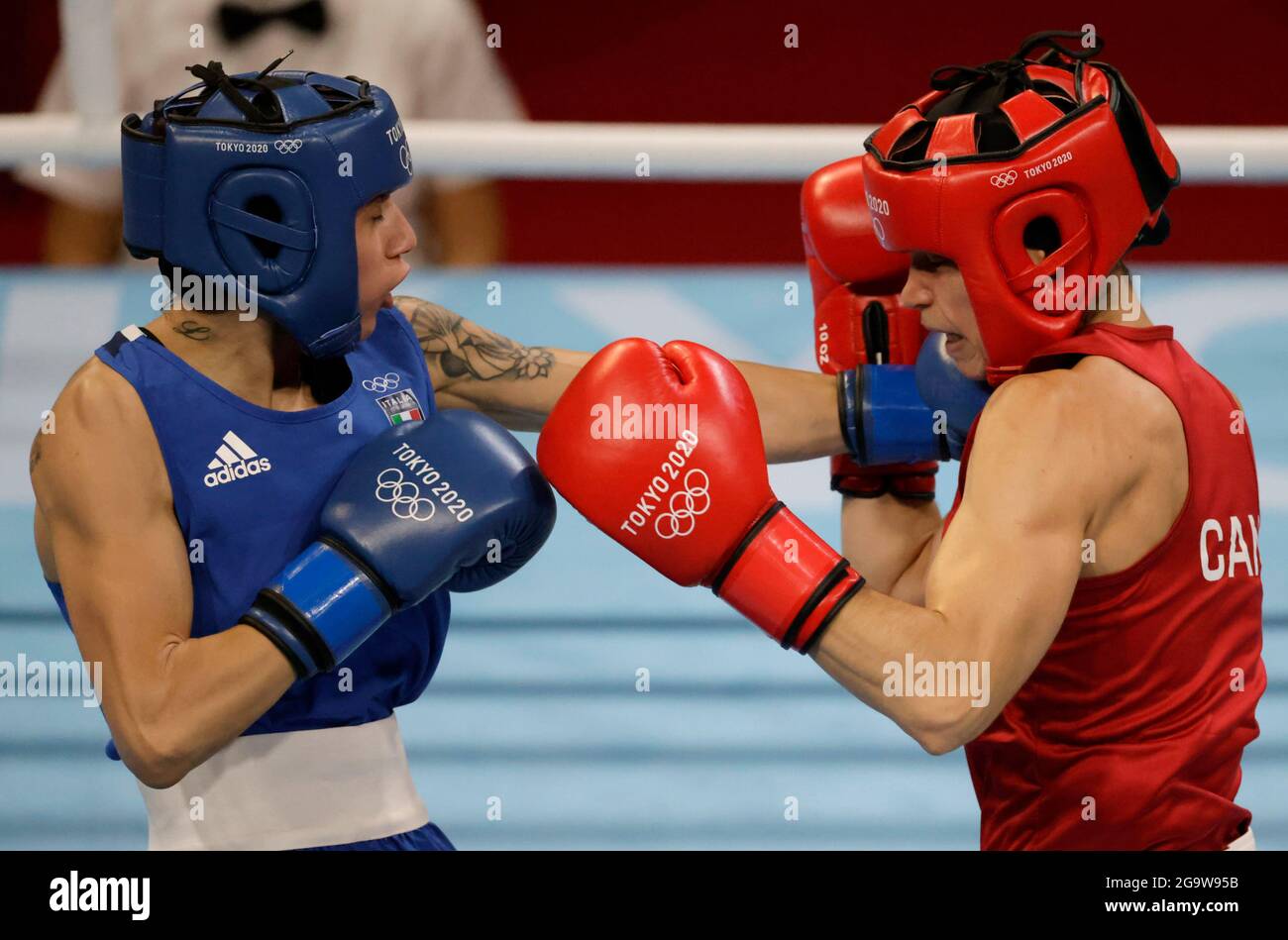 Caroline veyre -Fotos und -Bildmaterial in hoher Auflösung – Alamy
