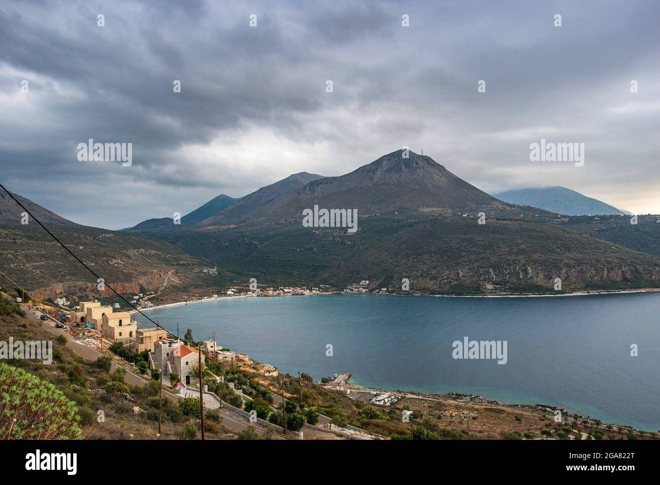 Blick auf die herrliche Bergregion in Mani zwischen Lakonisch und ...