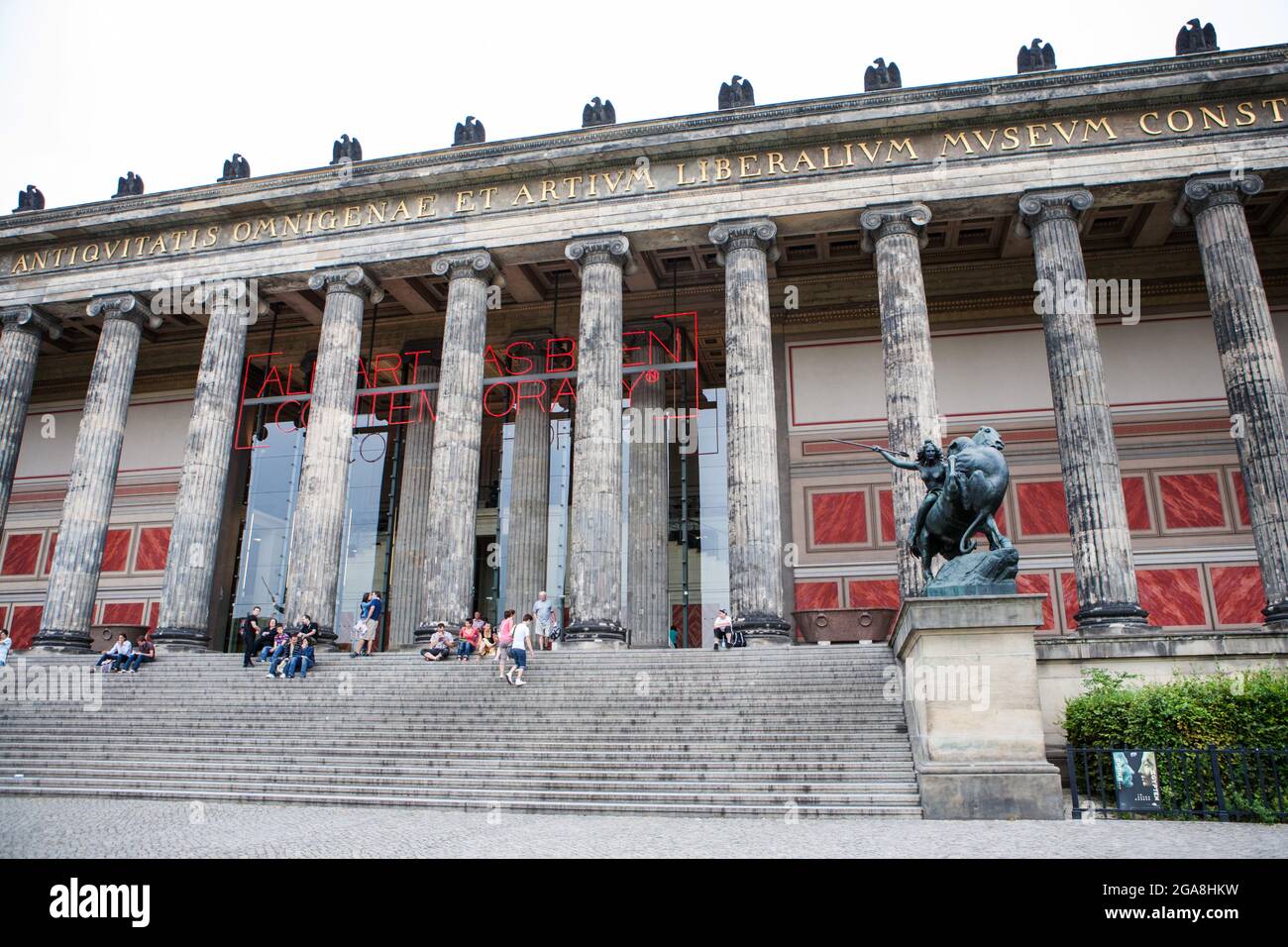 Das Alte Museum befindet sich im historischen Zentrum von Berlin ...