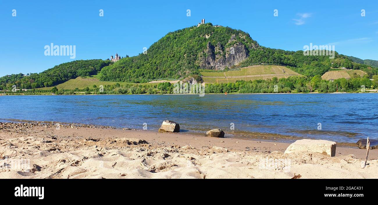 Bonn Mehlem Deutschland kann am Nachmittag auf dem Rhein Drachenfels ...