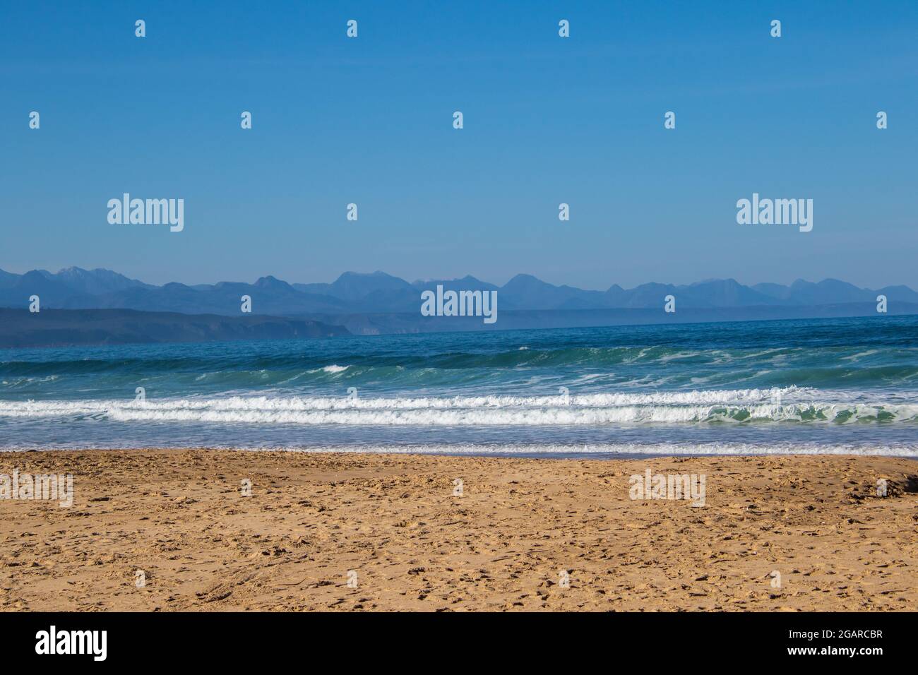 Strandszene vom Lookout Beach in der Plettenberg Bay an der Garden ...