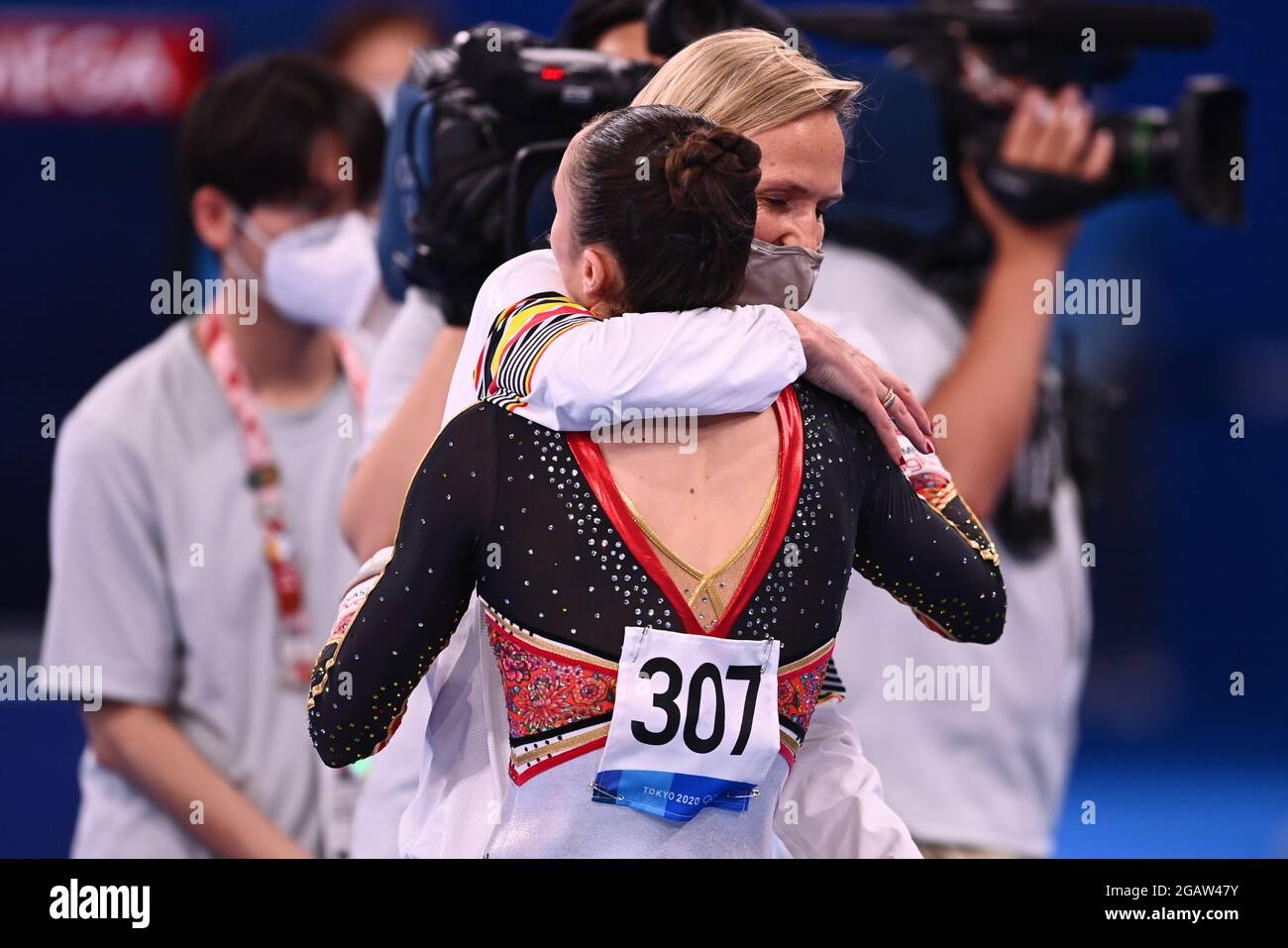 Die belgische Gymnastiktrainerin Marjorie Heuls und die belgische ...