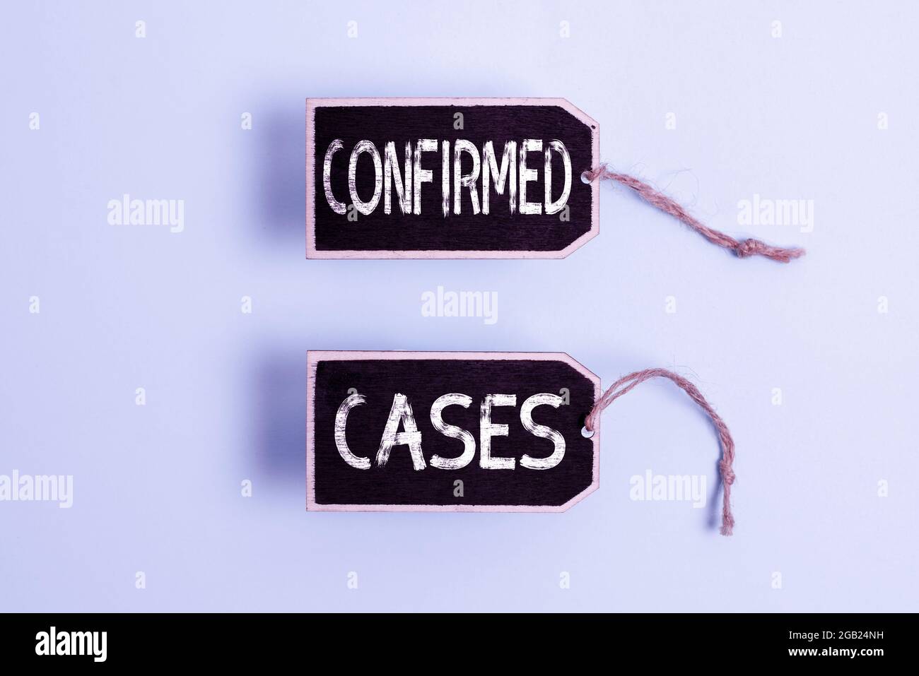 Konzeptionelle Beschriftung bestätigte Fälle. Internet-Konzept Satz von ...