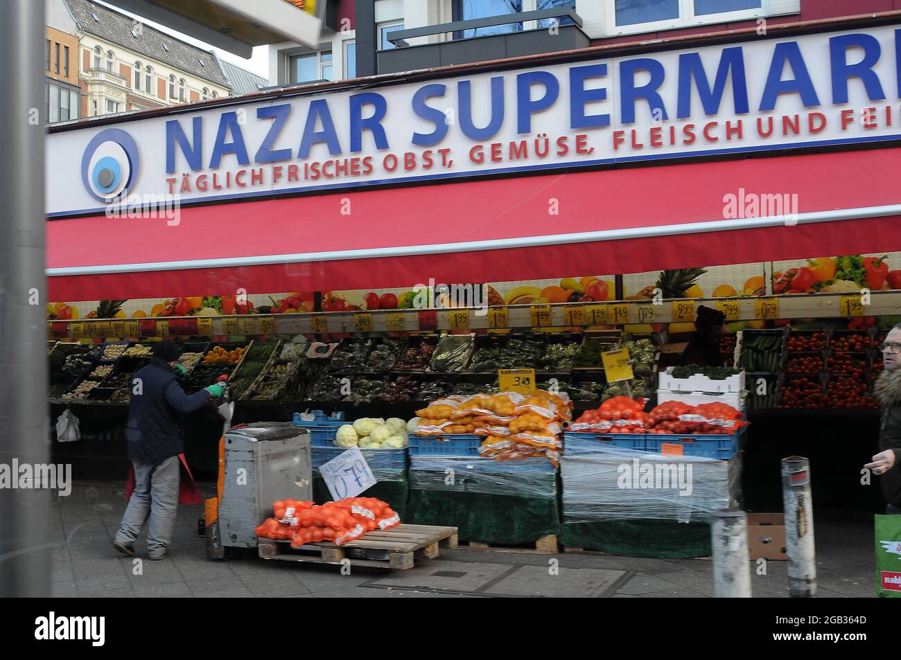 Türkischer supermarkt deutschland -Fotos und -Bildmaterial in hoher ...