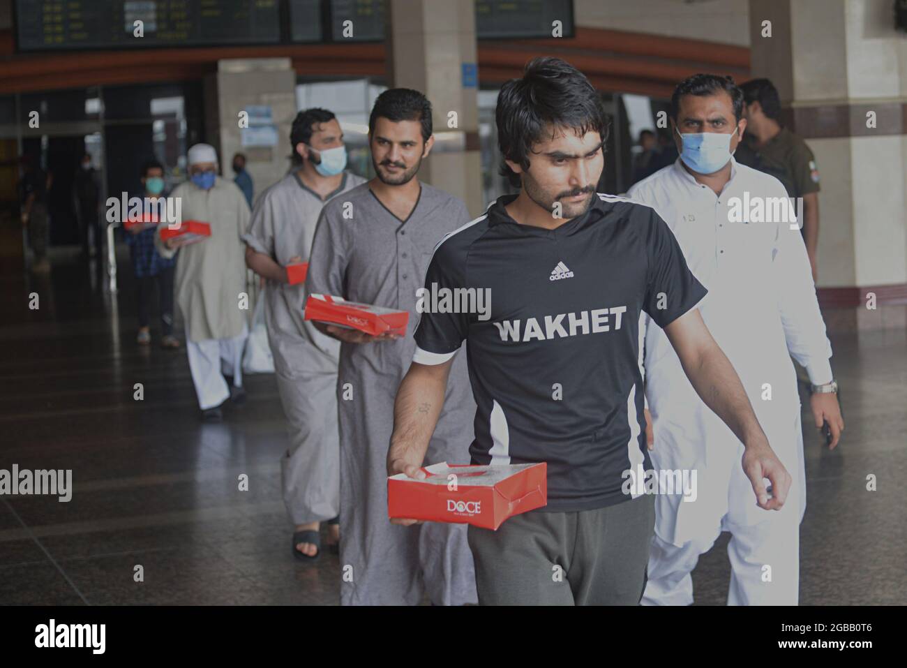 Lahore, Pakistan. August 2021. 28 Pakistaner, die aus dem Gefängnis ...