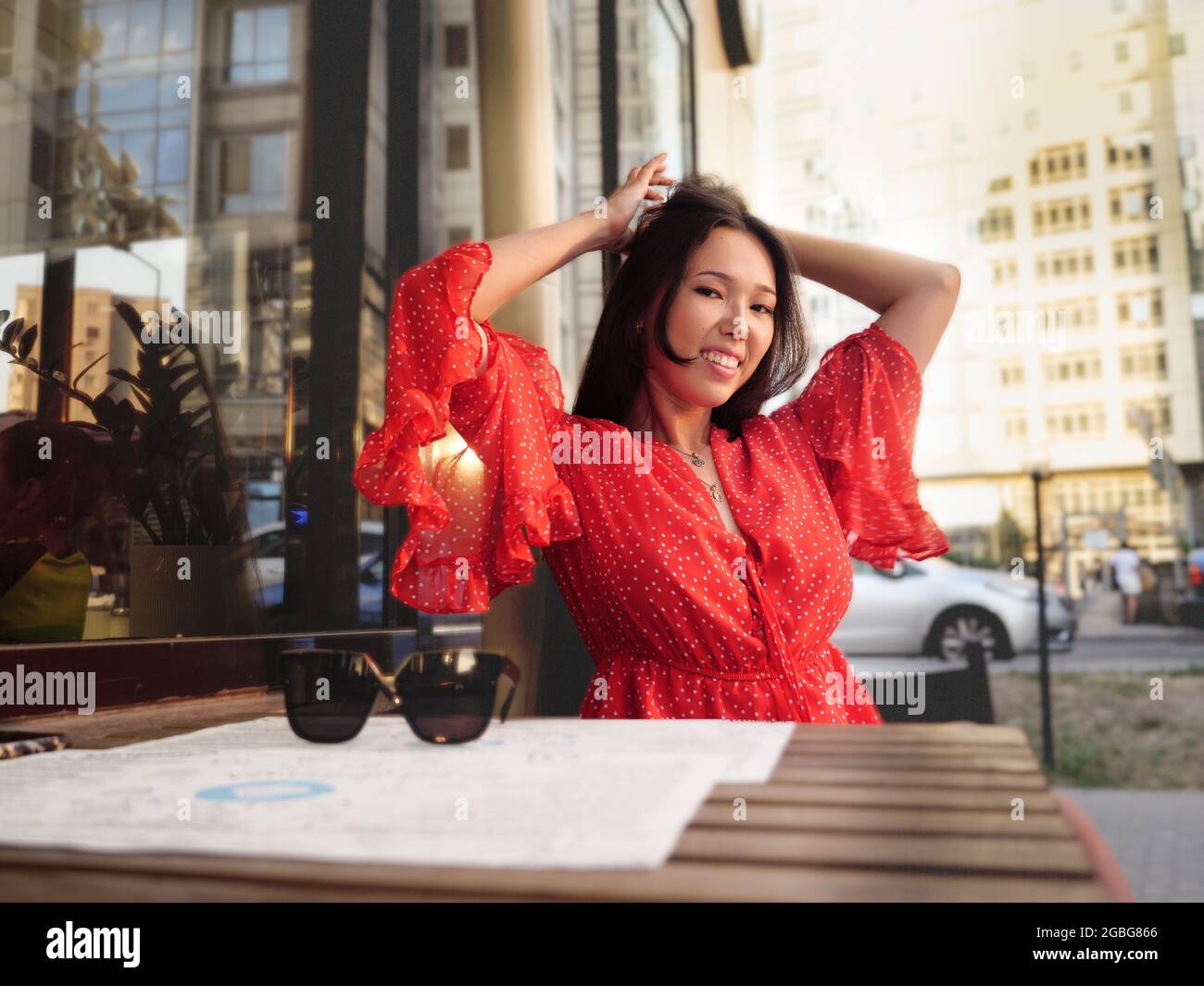 Beautiful asian pin up girl -Fotos und -Bildmaterial in hoher Auflösung ...