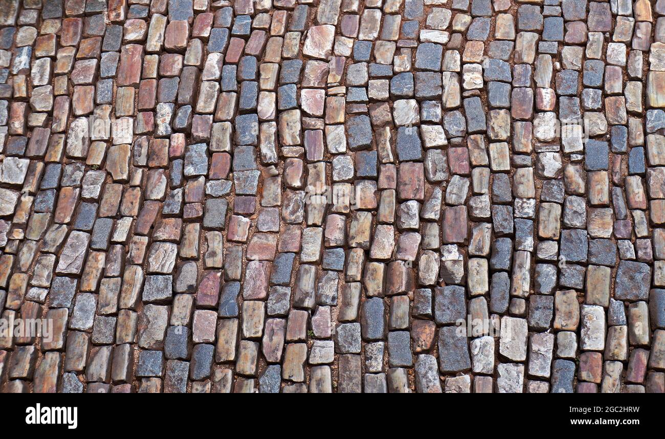 Pflastersteine blockieren -Fotos und -Bildmaterial in hoher Auflösung ...