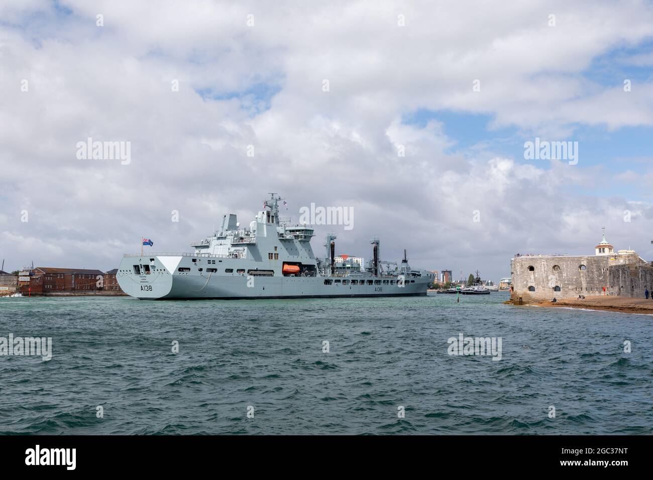 Ship refueling -Fotos und -Bildmaterial in hoher Auflösung – Alamy