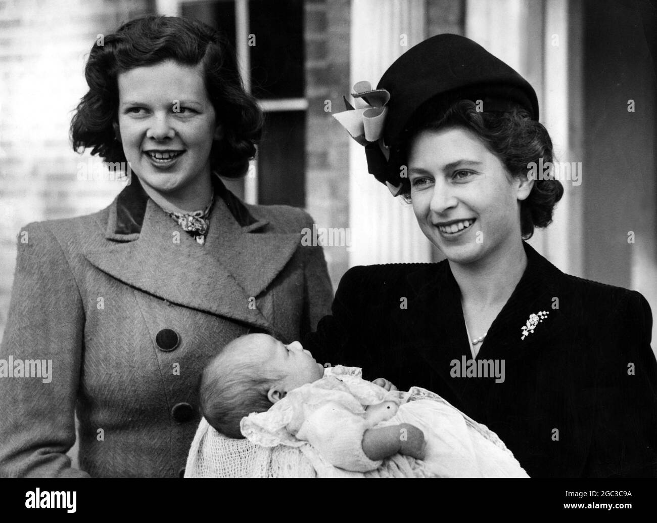 Ihre königliche Hoheit Prinzessin Elizabeth in Worplasdon Surrey mit ...