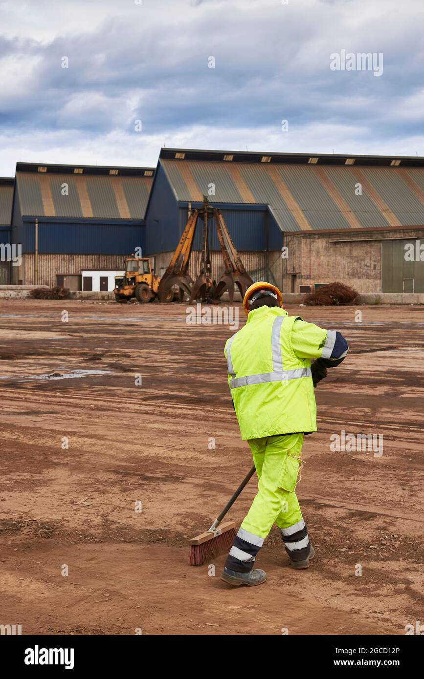 Arbeitssicherheit helm -Fotos und -Bildmaterial in hoher Auflösung – Alamy