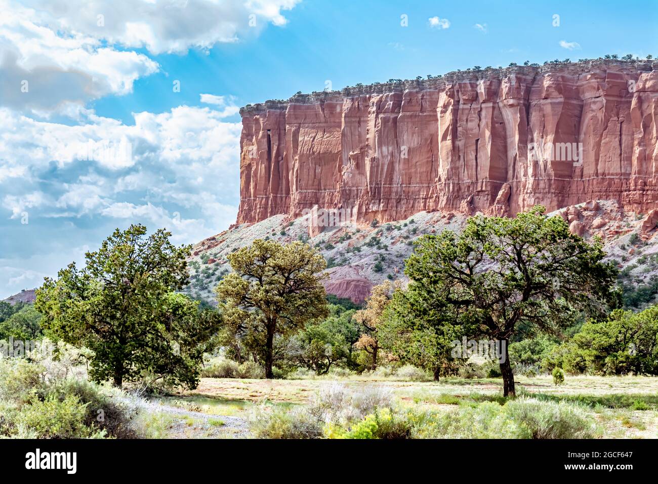River bluffs scenic byway -Fotos und -Bildmaterial in hoher Auflösung ...