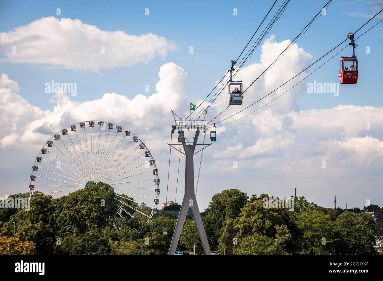 Koelner seilbahn -Fotos und -Bildmaterial in hoher Auflösung – Alamy