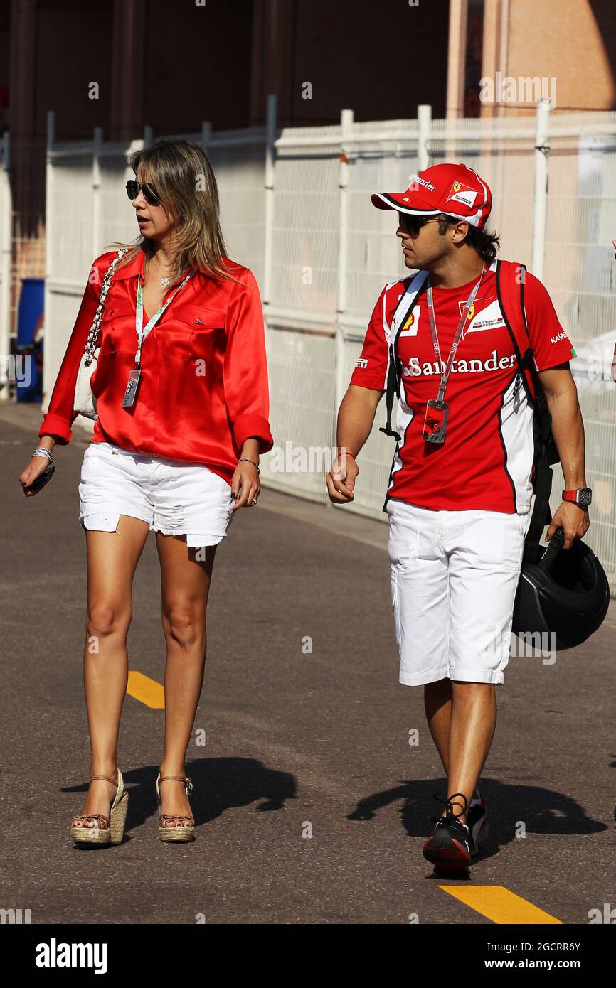 Felipe massa ferrari wife rafaela -Fotos und -Bildmaterial in hoher ...