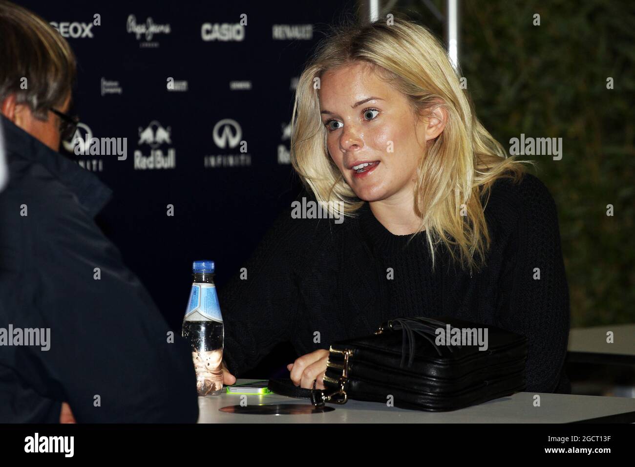 Sebastian vettel girlfriend hanna prater -Fotos und -Bildmaterial in ...